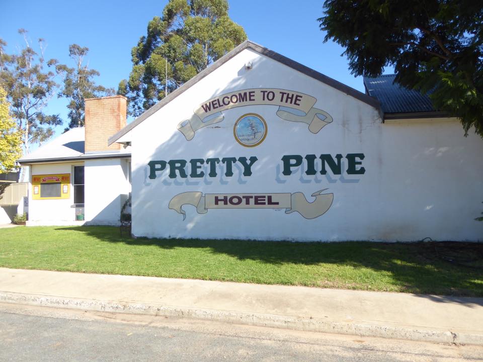 Pretty Pine Hotel, Pretty Pine, NSW – Country Pub Camping