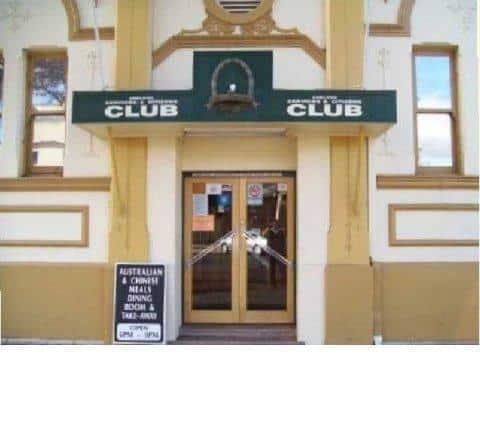 The Royal Hotel & Services Club, Adelong NSW – Country Pub Camping