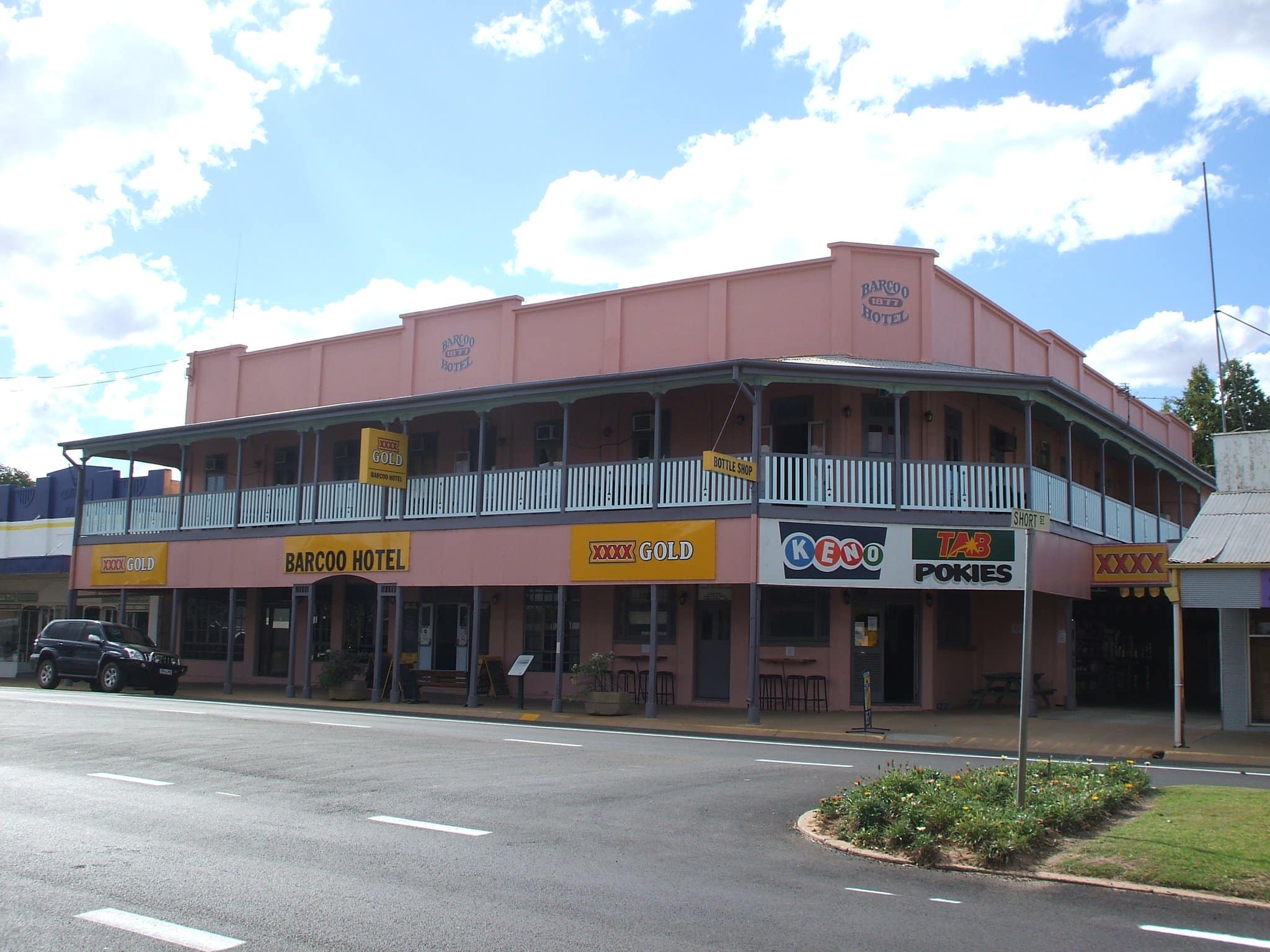 Barcoo Hotel, Blackall, Queensland – Country Pub Camping