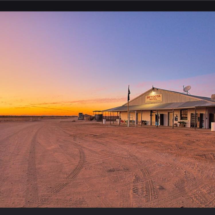 Betoota Hotel, Birdsville, QLD – Country Pub Camping