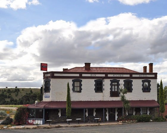Bon Accord Hotel, Burra, SA – Country Pub Camping
