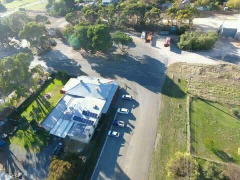 Farrell Flat Hotel Farrell Flat, SA – Country Pub Camping