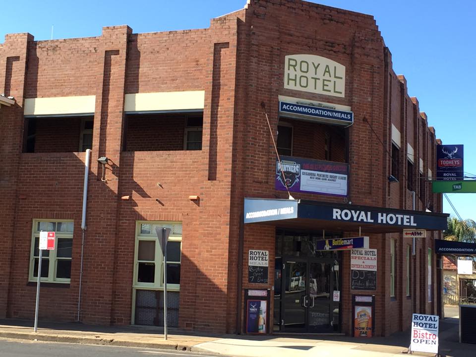 Royal Hotel, Gilgandra, NSW – Country Pub Camping