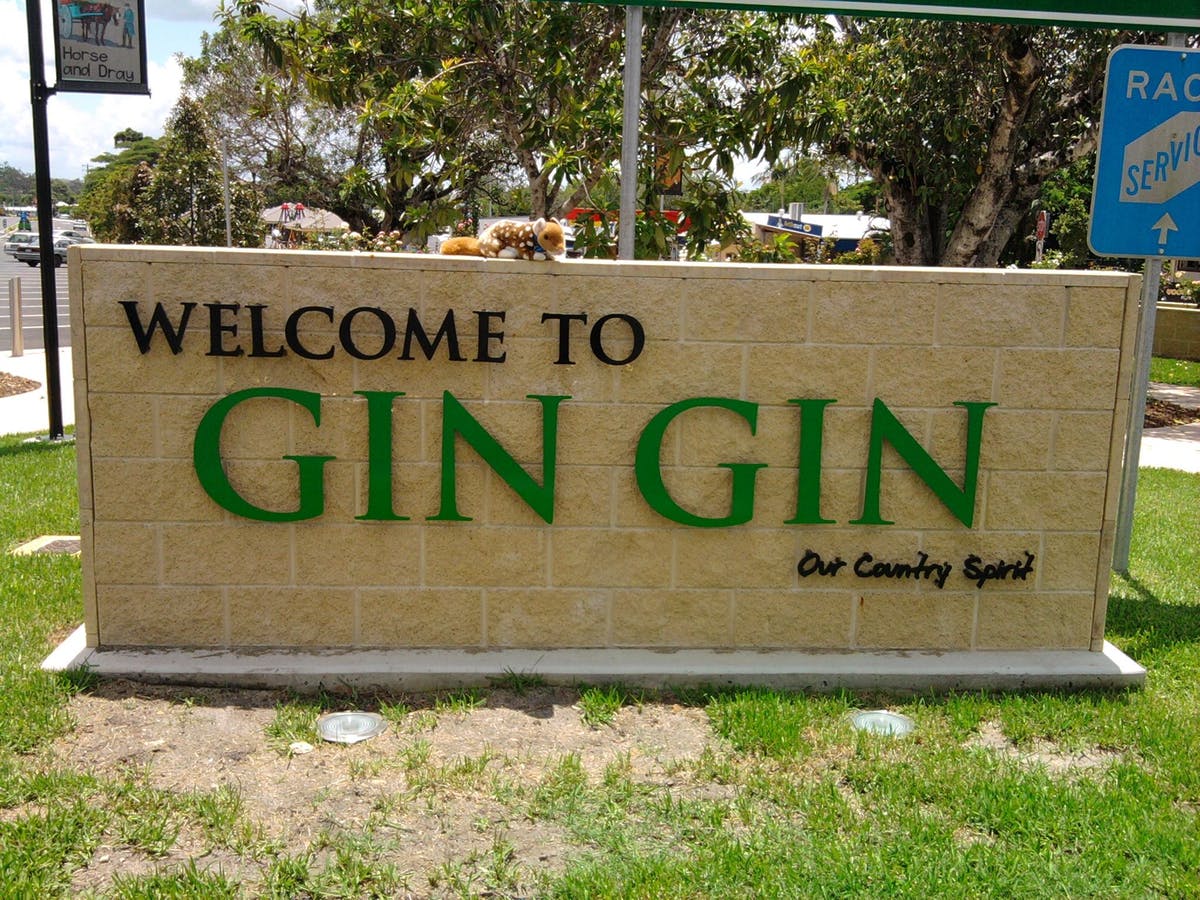 Gin Gin Hotels & Bowling Club, Gin Gin, QLD – Country Pub Camping