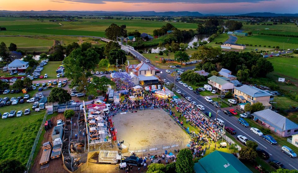 Victoria Hotel, Hinton NSW – Country Pub Camping