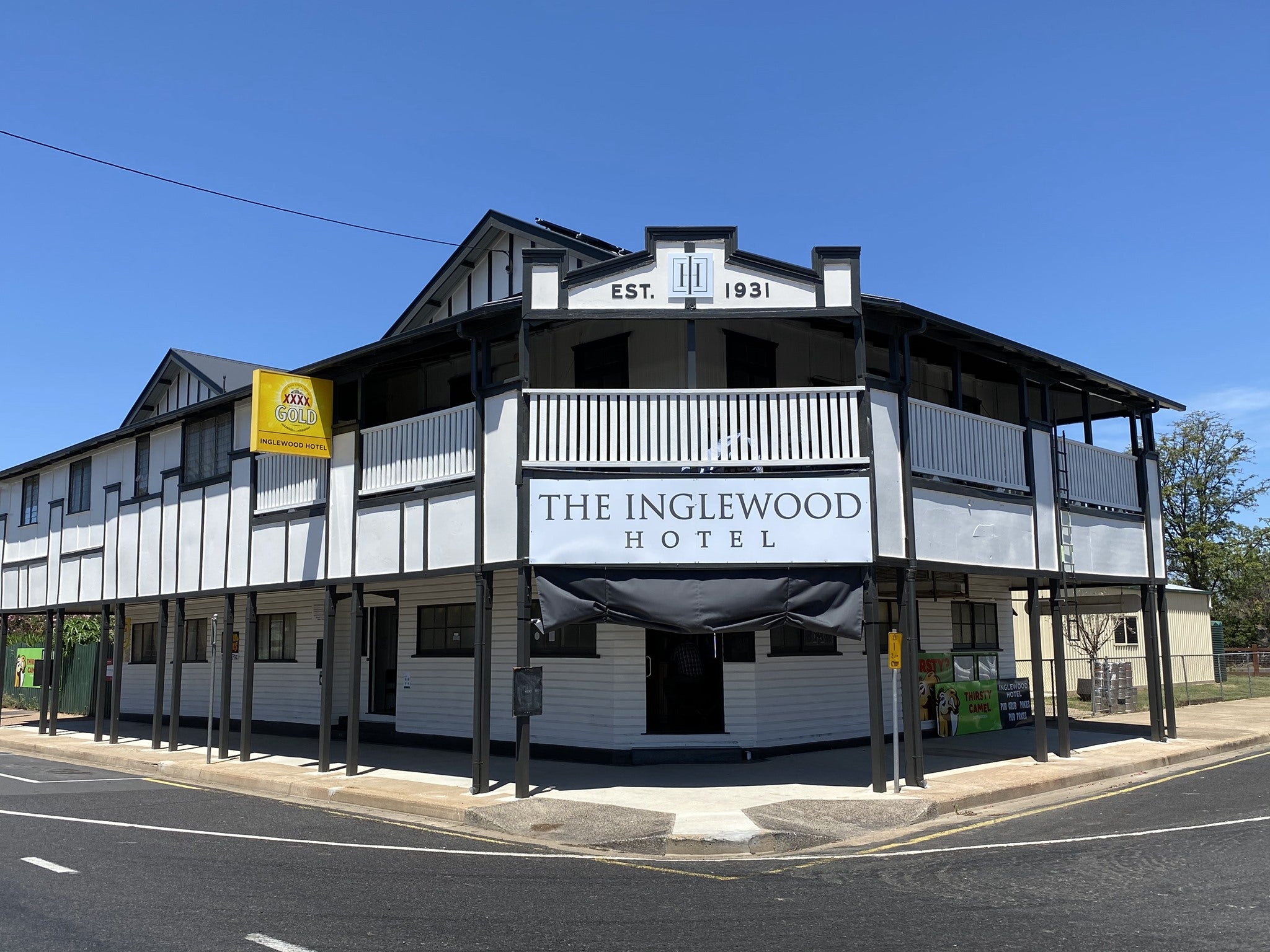 Inglewood Hotel, Inglewood, Qld – Country Pub Camping