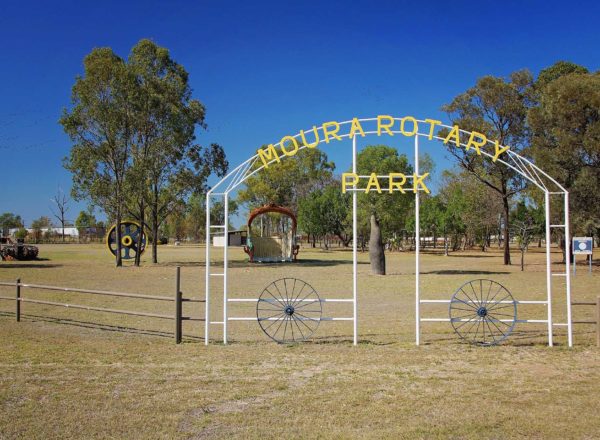 Coal 'n' Cattle Hotel, Moura RSL Club, Moura Qld – Country Pub Camping