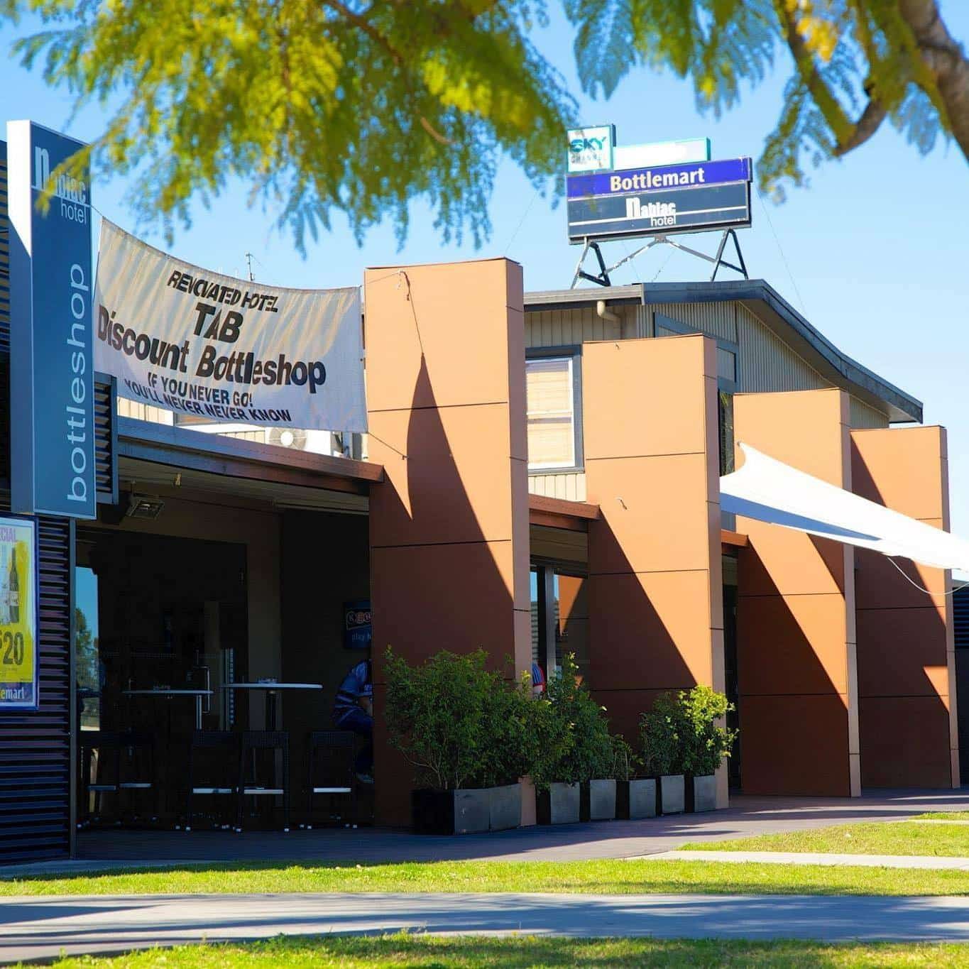 Nabiac Hotel, Nabiac, NSW – Country Pub Camping