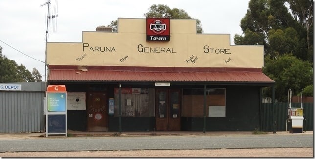 Browns Well Tavern & General Store, Paruna SA – Country Pub Camping
