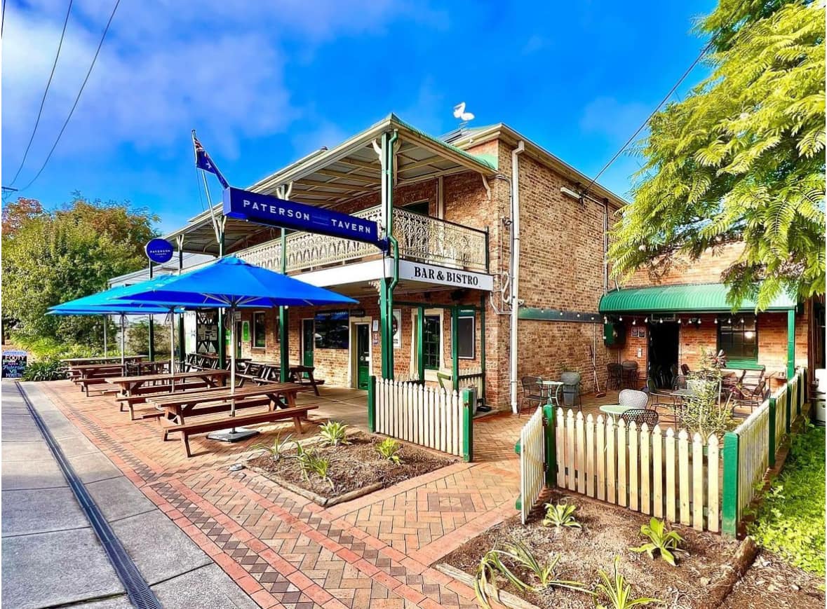 Paterson Tavern, Paterson Golf Club, Paterson NSW – Country Pub Camping