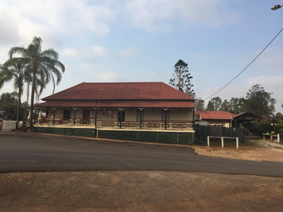 The Hideaway, Station Hotel, Tiaro, Queensland – Country Pub Camping