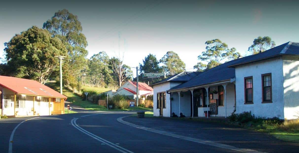 Weldborough Hotel, Weldborough, TAS – Country Pub Camping