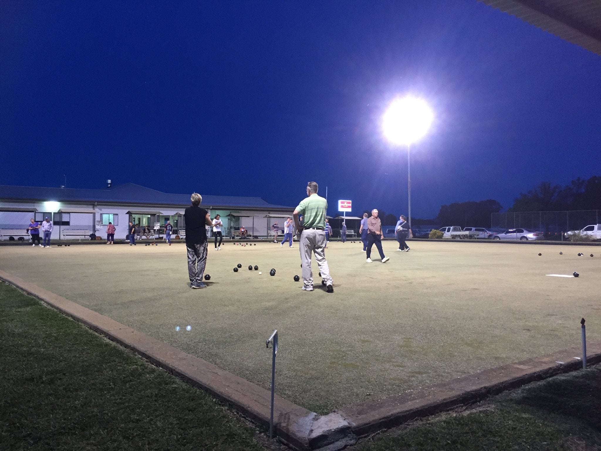 Yerong Creek Bowling Club, Yerong Creek NSW – Country Pub Camping