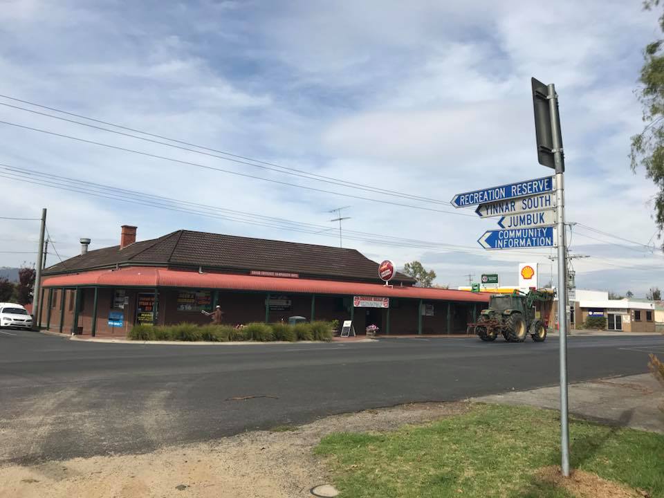 Yinnar Hotel, Yinnar VIC – Country Pub Camping