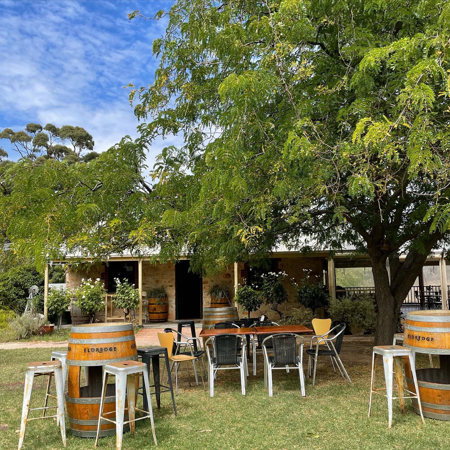 Eldredge Vineyards, CLARE (SPRING GULLY) – Country Pub Camping
